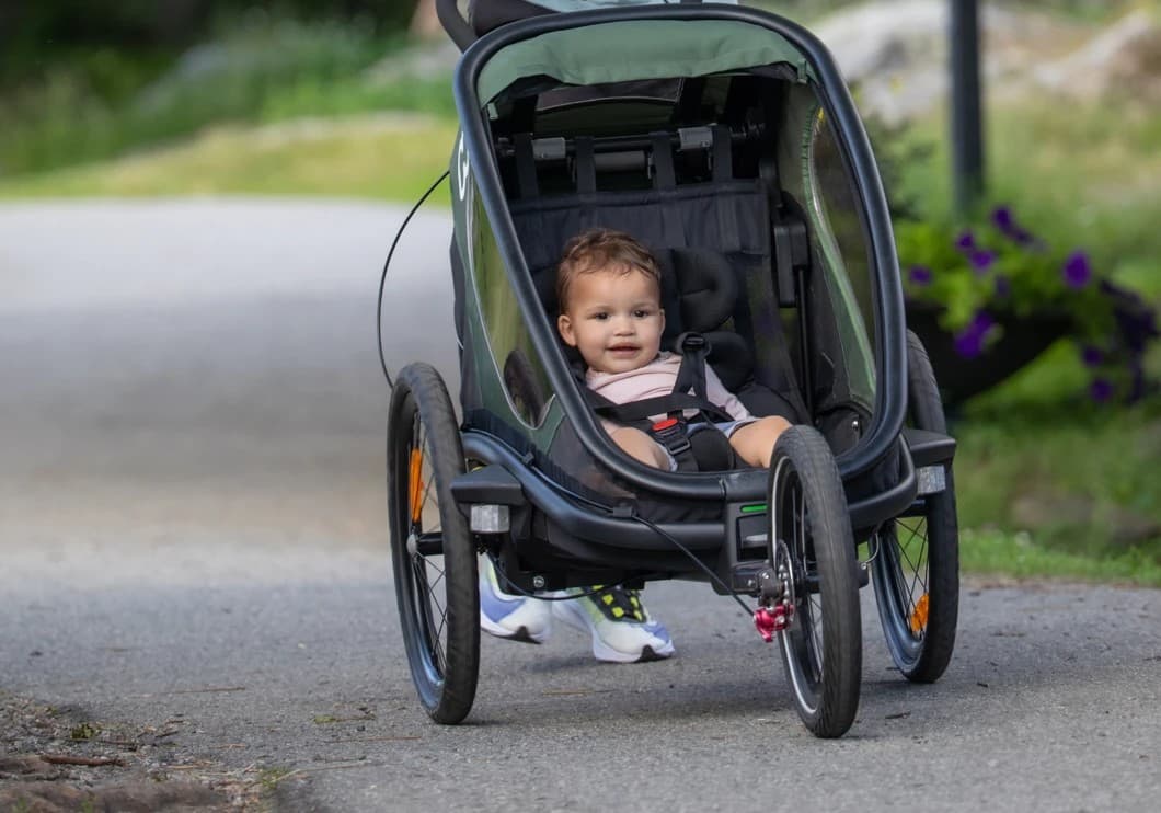 Remorque vélo poussette enfant 2025 : comparatif et guide d'achat